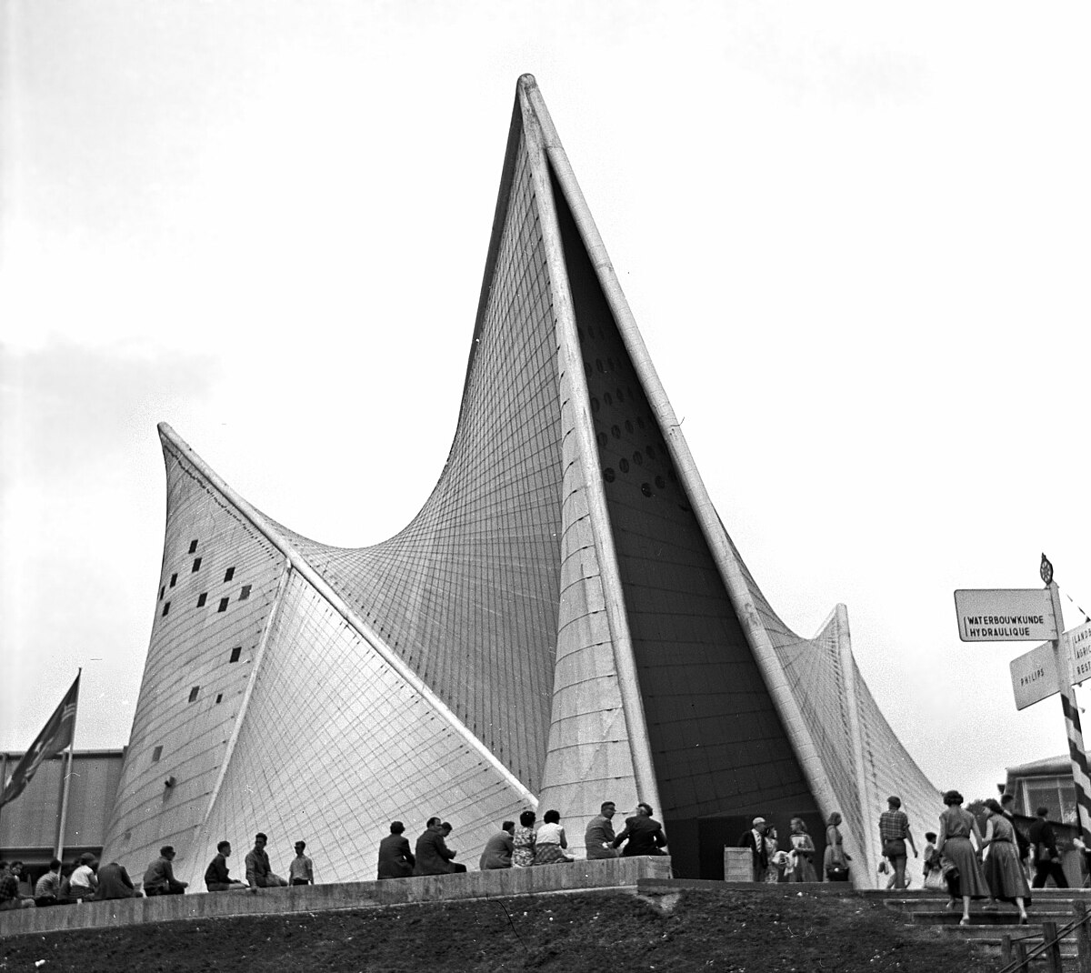Philips Pavilion - IAAC BLOG